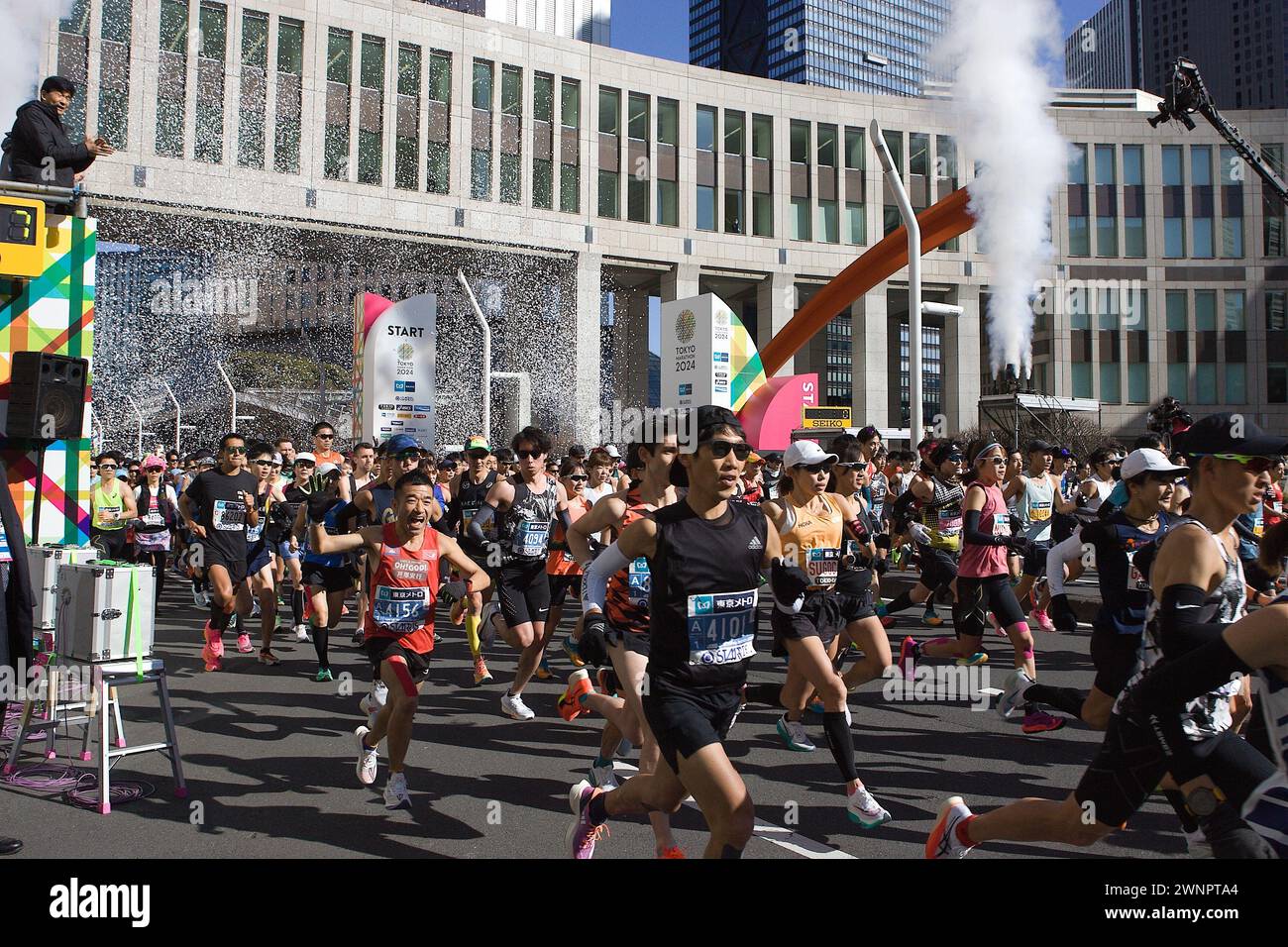 2024/03/03, Tokyo, Tokyo Marathon 2024. Comedian Neko Hiroshi withe the ...