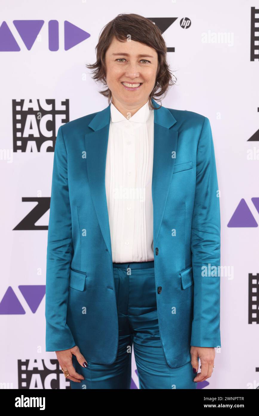 Los Angeles, USA. 03rd Mar, 2024. Nyneve Minnear attends the 74th ...