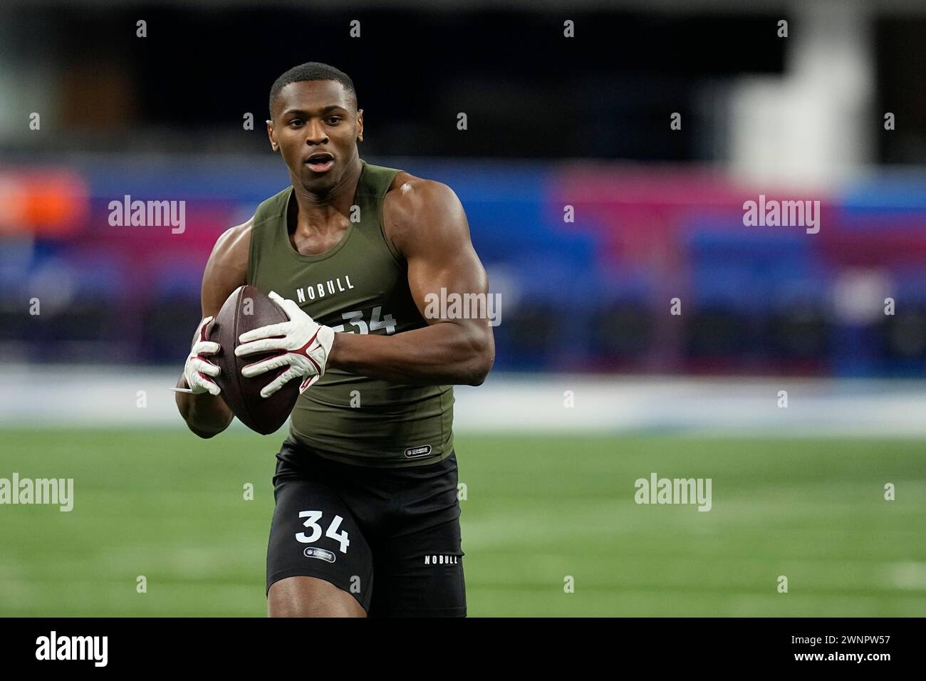 Southern California defensive back Chris Roland-Wallace runs a drill at ...