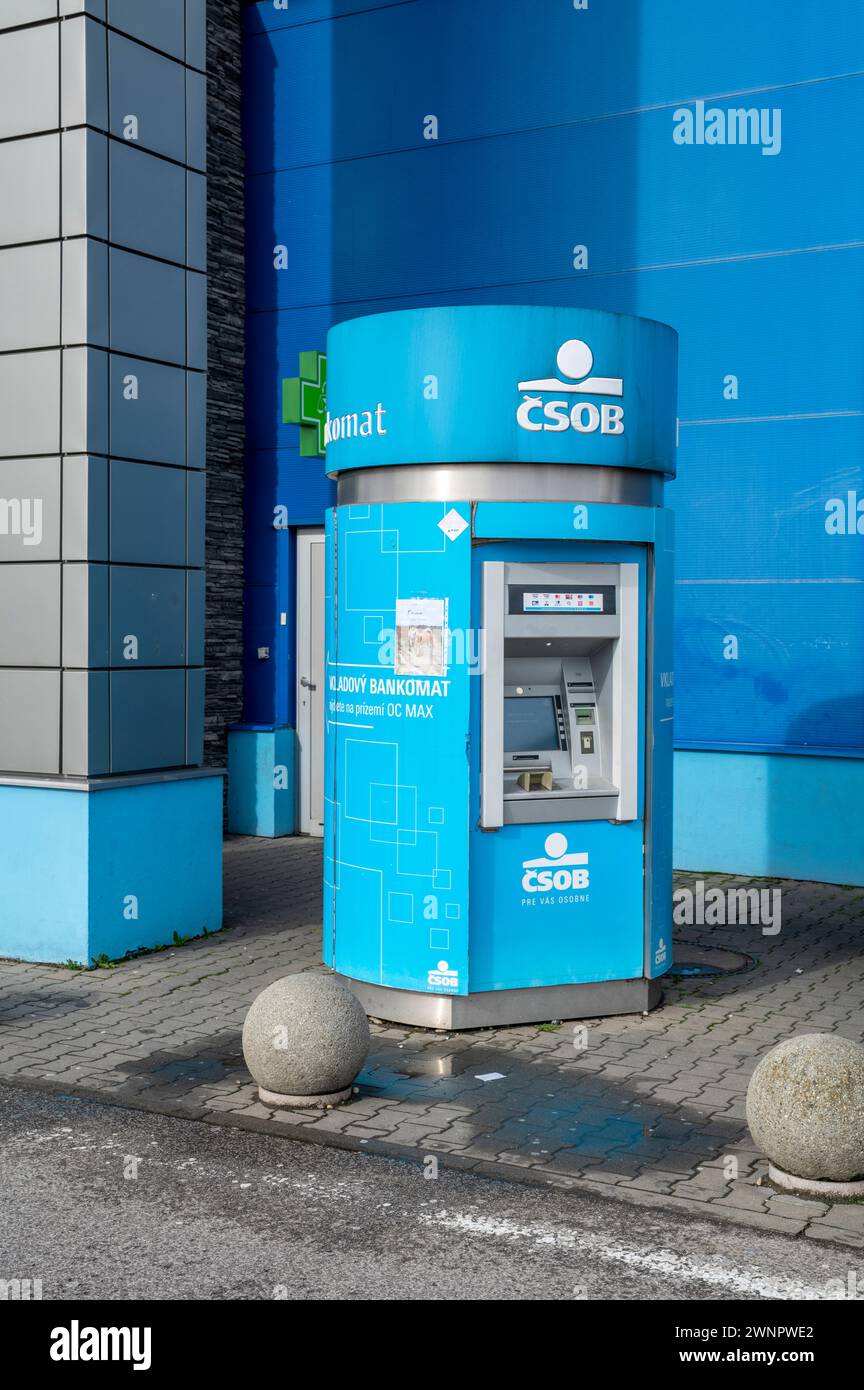 Kbc logo hi-res stock photography and images - Alamy