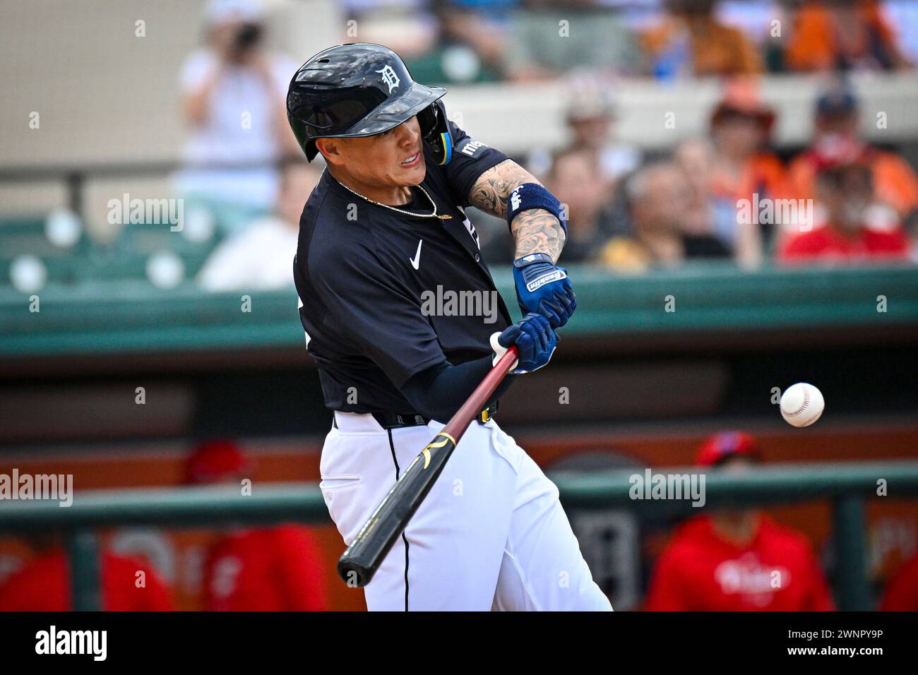 Detroit Tigers third baseman Gio Urshela (13) swings during his at-bat ...