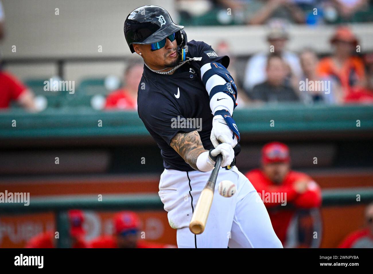 Detroit Tigers shortstop Javier Baez (28) swings during his at-bat ...