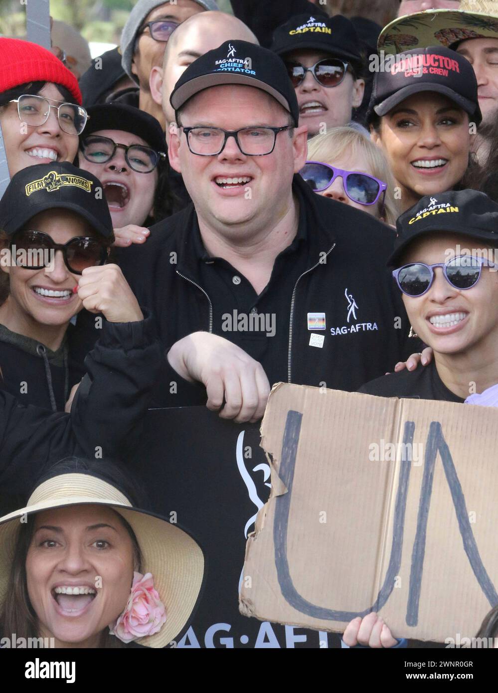 Photo by: zz/GOTPAP/STAR MAX/IPx 2024 3/3/24 Celebrities and ...