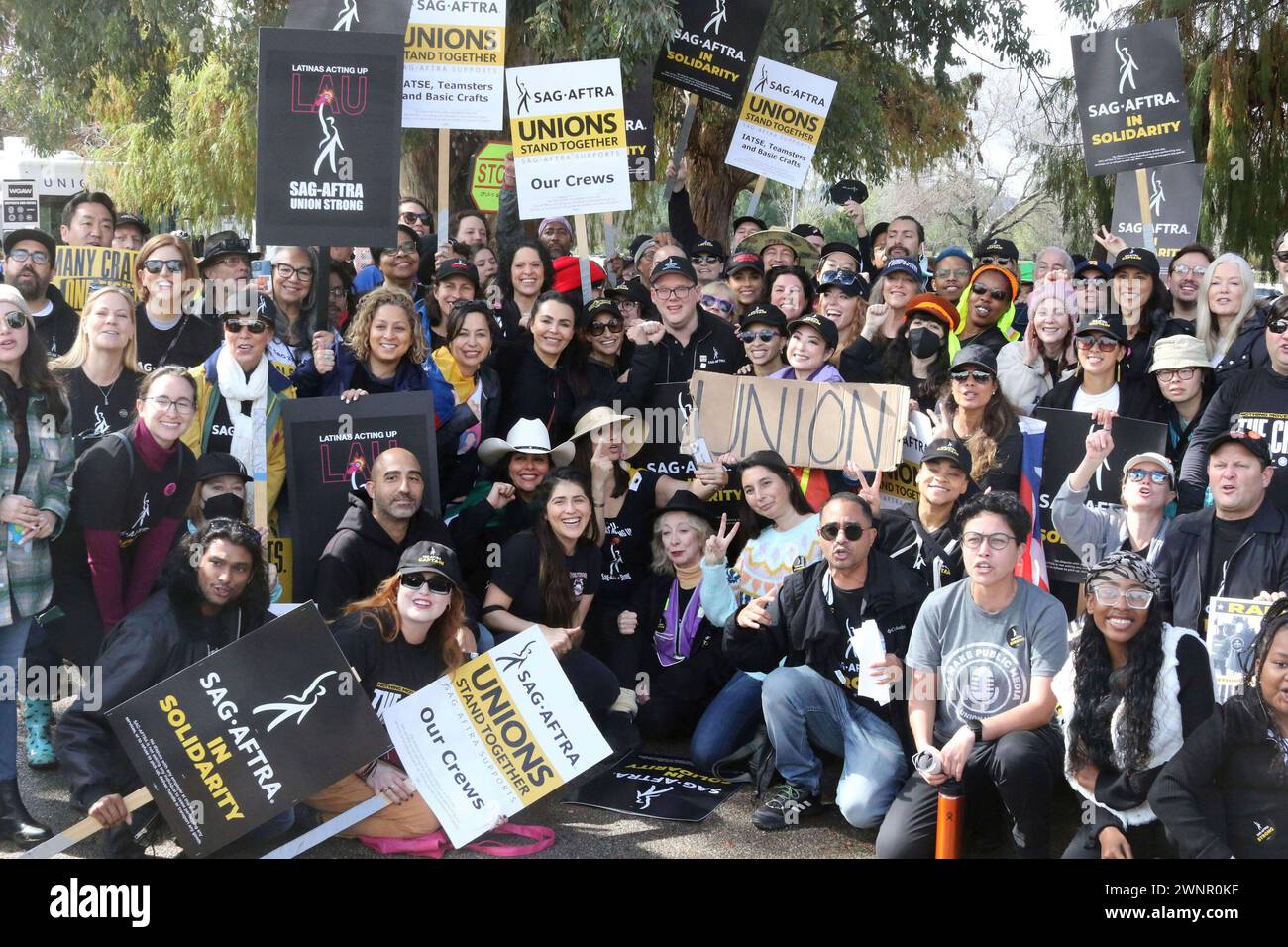 Photo by: zz/GOTPAP/STAR MAX/IPx 2024 3/3/24 Celebrities and ...