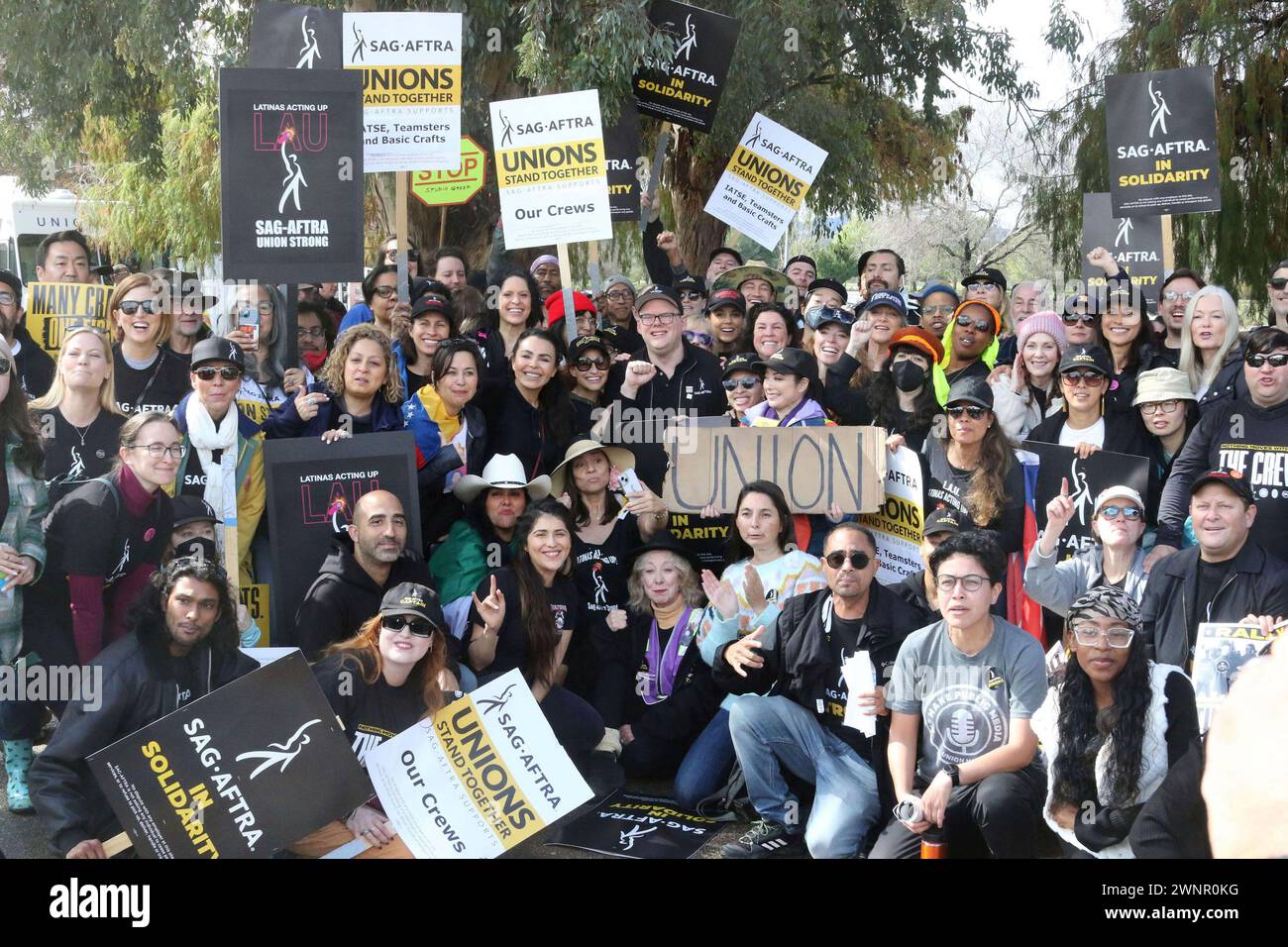 Photo by: zz/GOTPAP/STAR MAX/IPx 2024 3/3/24 Celebrities and ...