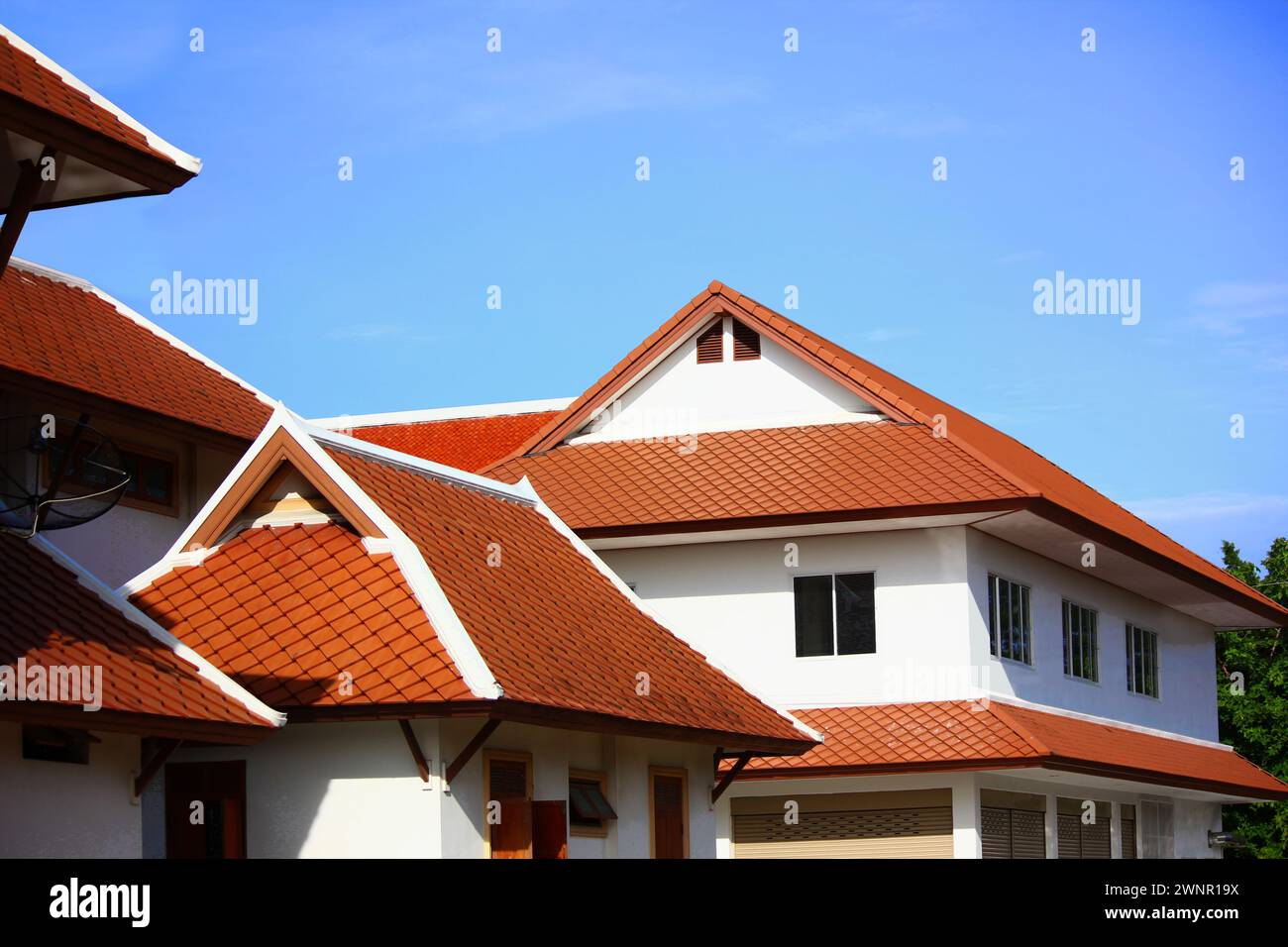 Thai resident using roof tiles goemetric shape exterior design ...