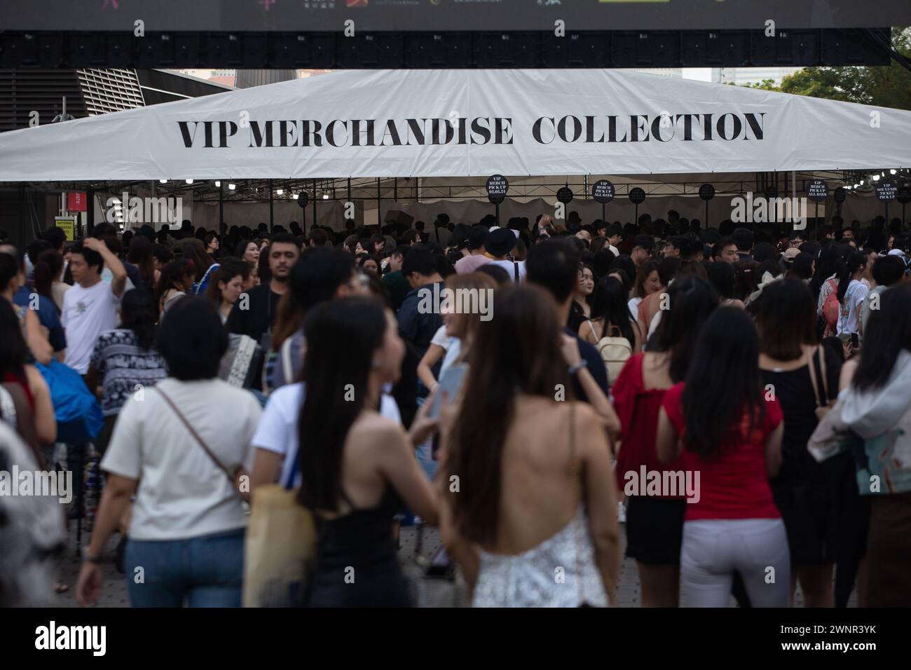 2 March 2024. Huge crowds gather at Taylor Swift The Eras Tour concert ...