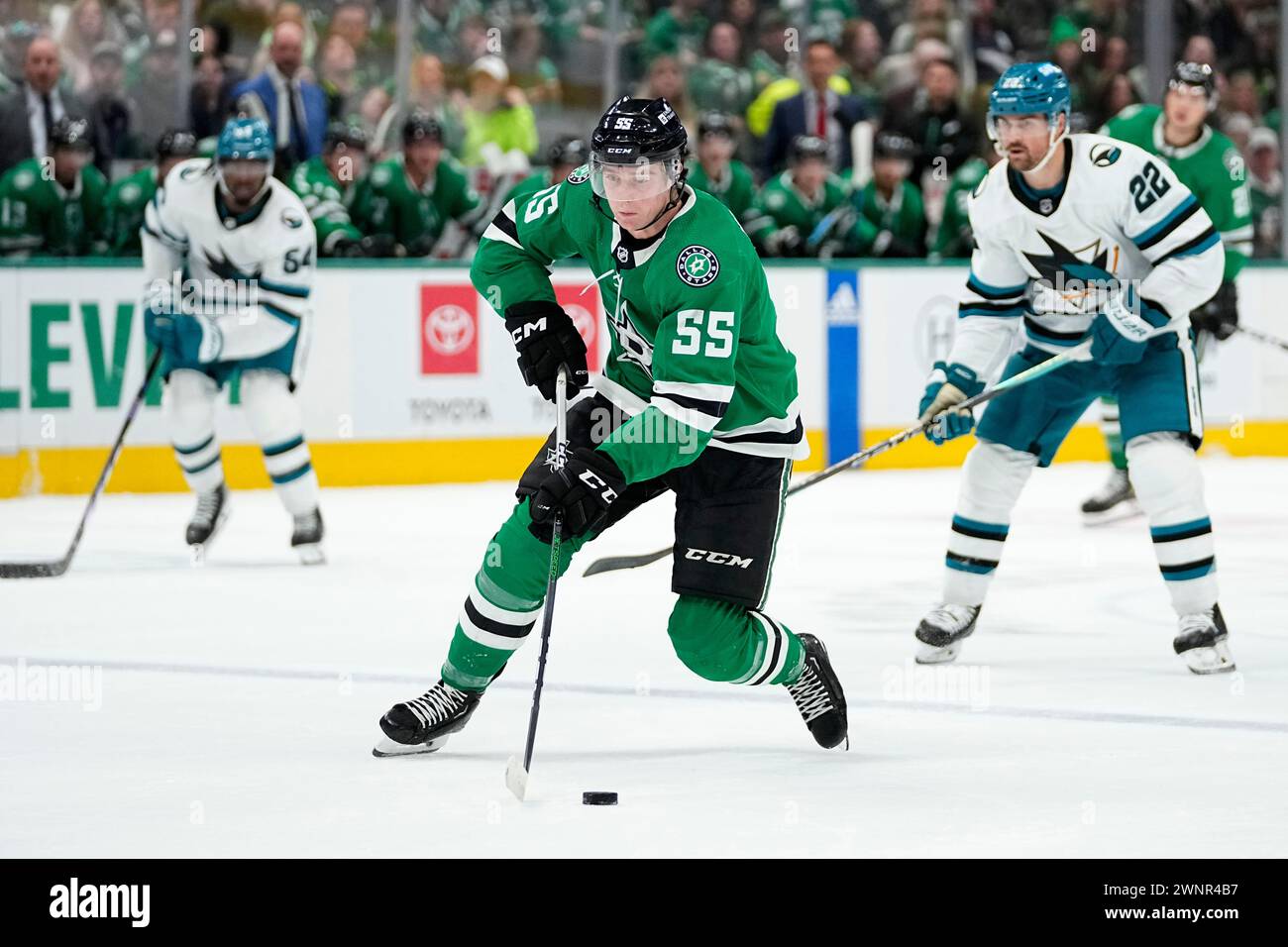 Dallas Stars defenseman Thomas Harley (55) handles the puck during an ...