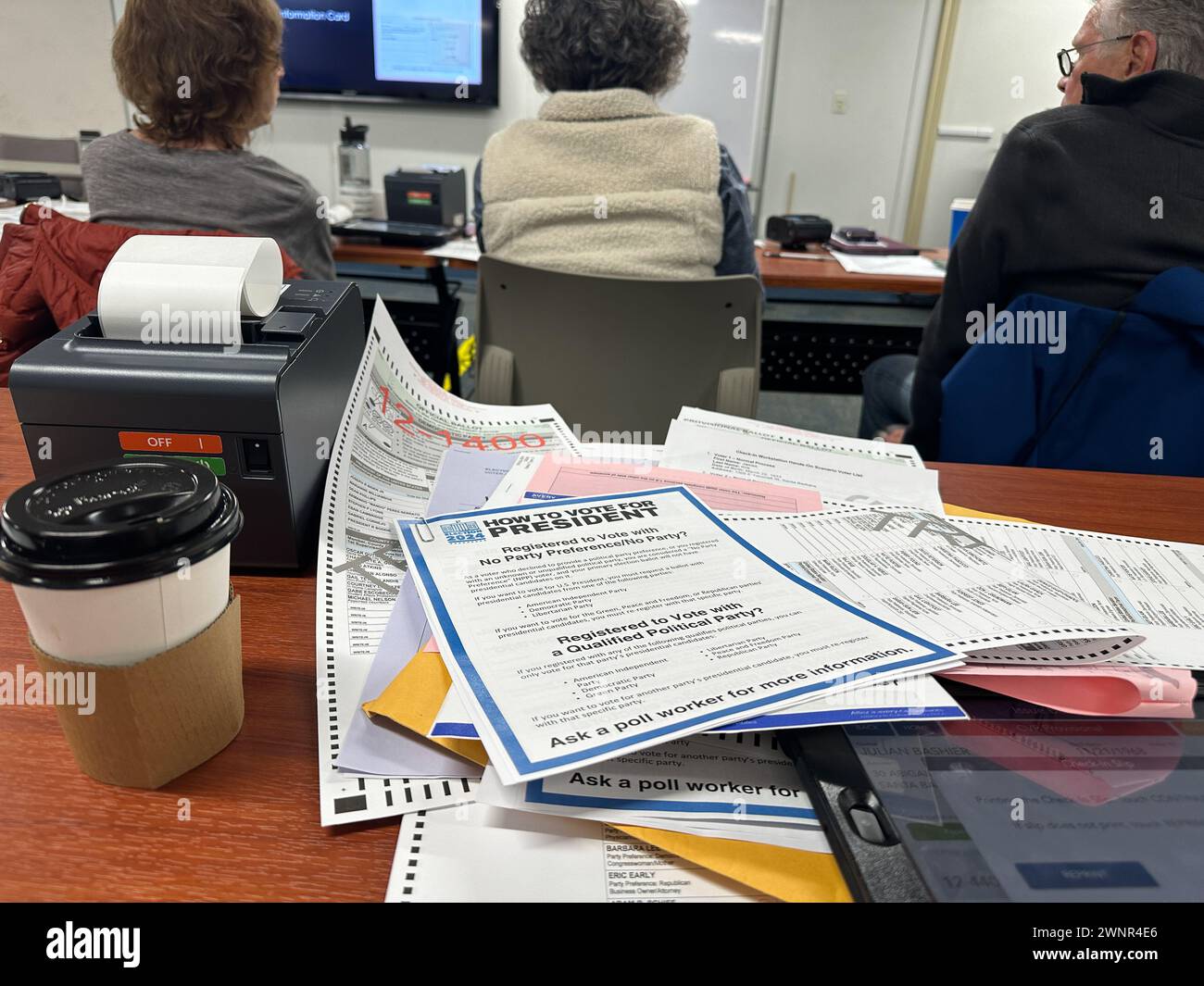 Santa Barbara, California, U.S.A. 2nd Mar, 2024. Election Poll Worker ...