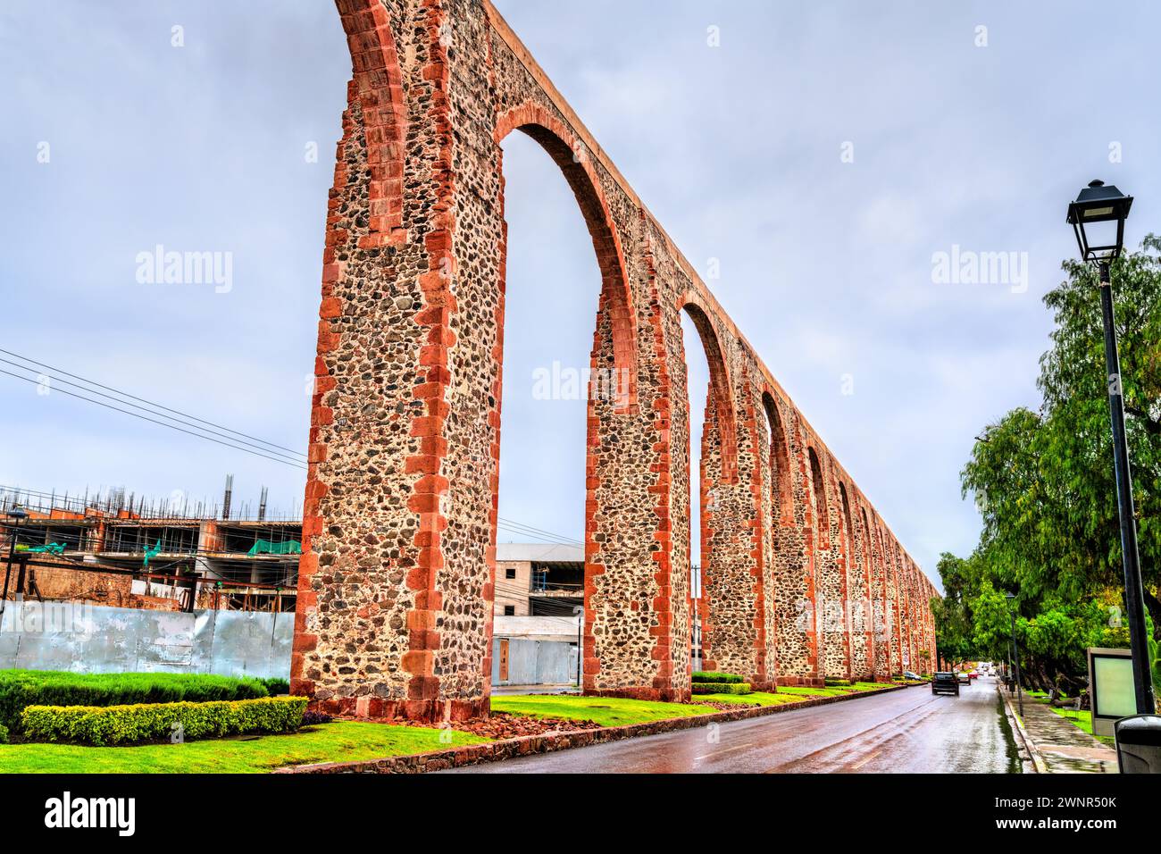 Acueducto queretaro mexico hi-res stock photography and images - Alamy