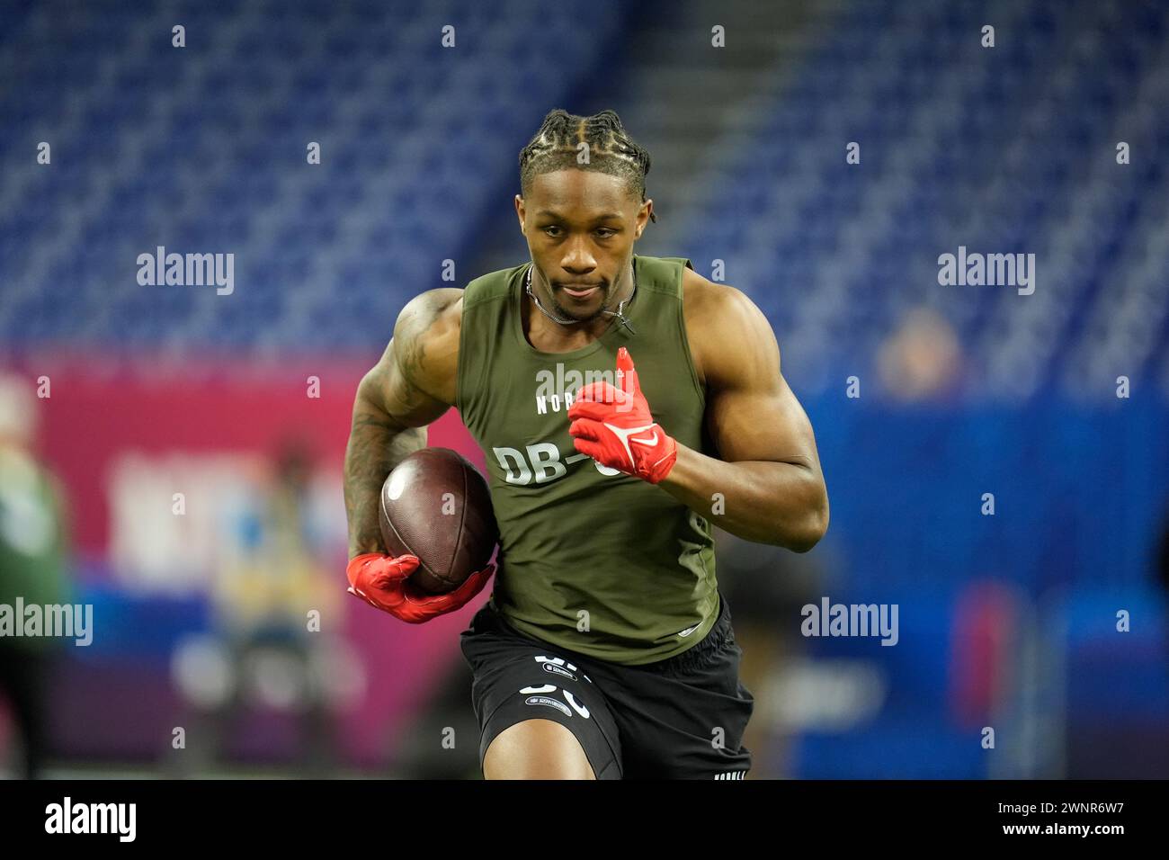 Washington defensive back Dom Hampton runs a drill at the NFL football ...