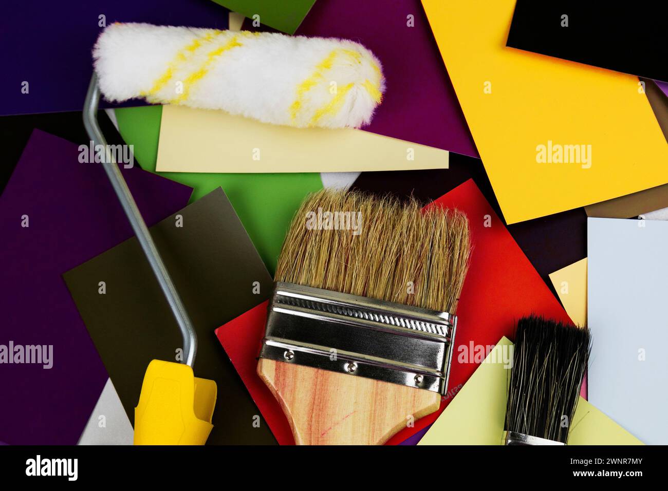 Brushes and chart hi-res stock photography and images - Alamy