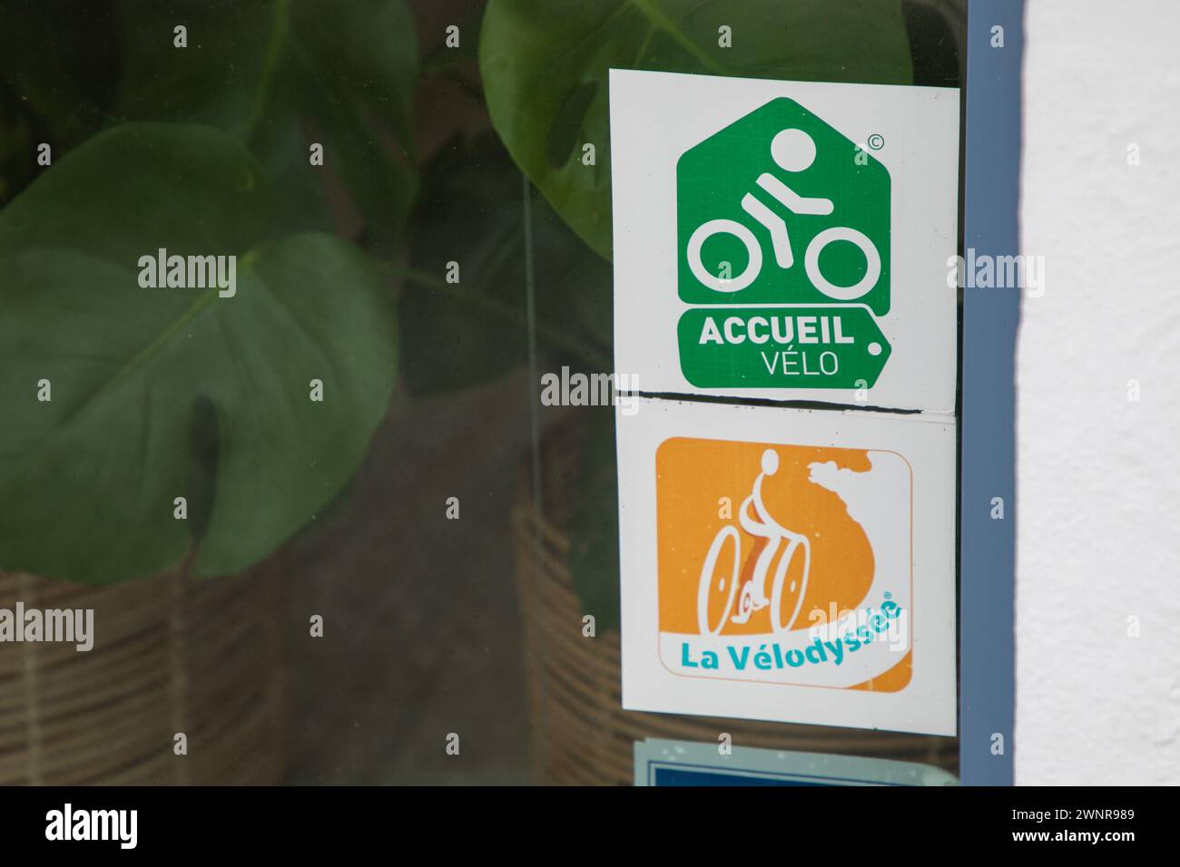 Bordeaux , France - 02 29 2024 : accueil velo and Velodyssee EuroVelo 1 ...