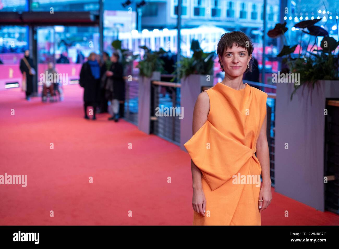 Schauspielerin Liv Lisa Fries bei der Premiere des Films In Liebe, Eure ...