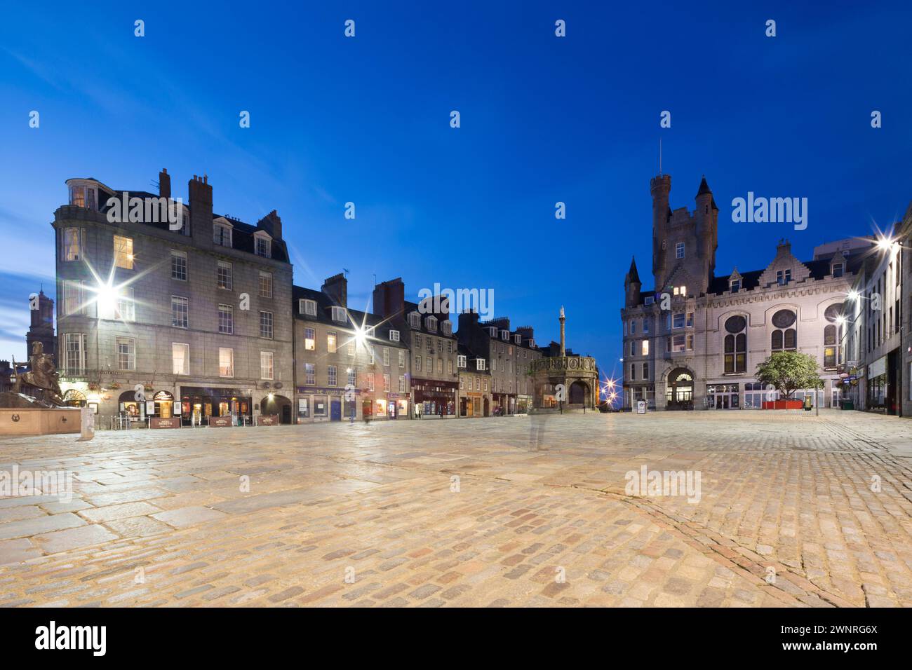 Castle square aberdeen hi-res stock photography and images - Alamy