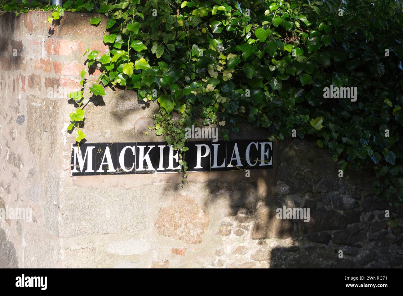 Aberdeen street sign hi-res stock photography and images - Alamy