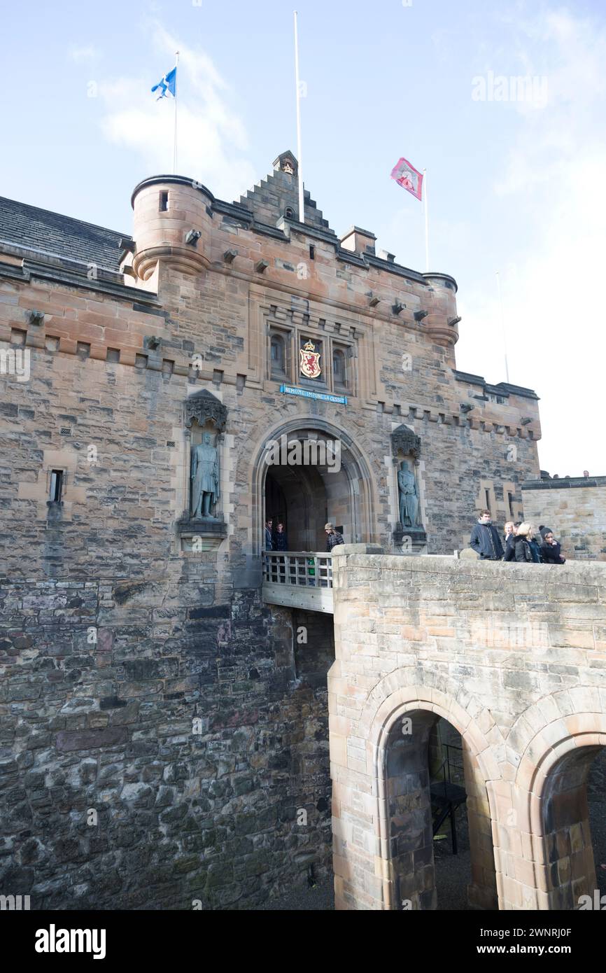 UK, Scotland, Edinburgh, castle, main entrance Stock Photo - Alamy