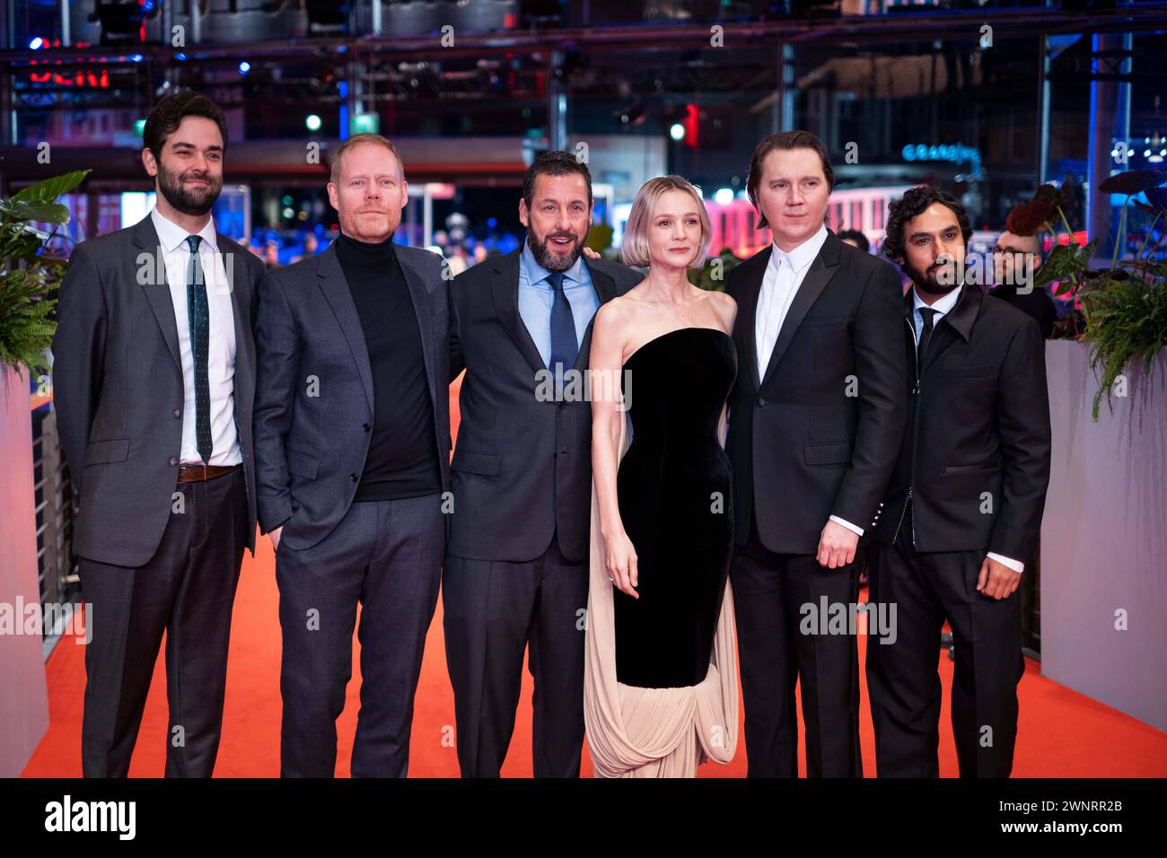 Michael Parets, Max Richter, Schauspieler Adam Sandler, Carey Mulligan ...