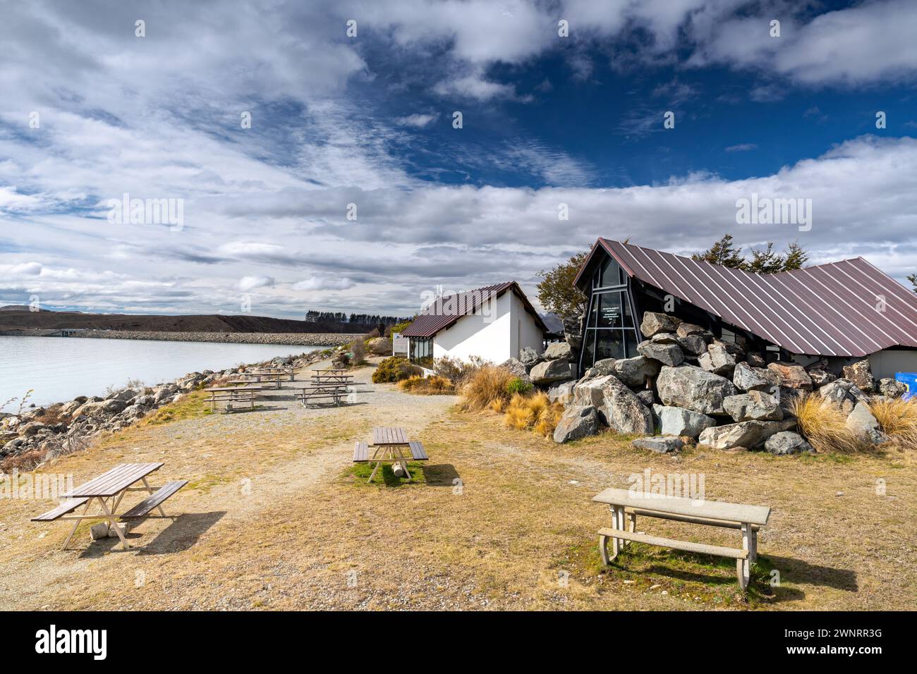 Mount cook alpine center hi-res stock photography and images - Alamy