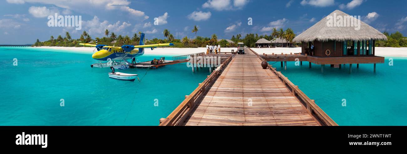 Panorama with wharf, stilt house and seaplane Stock Photo - Alamy