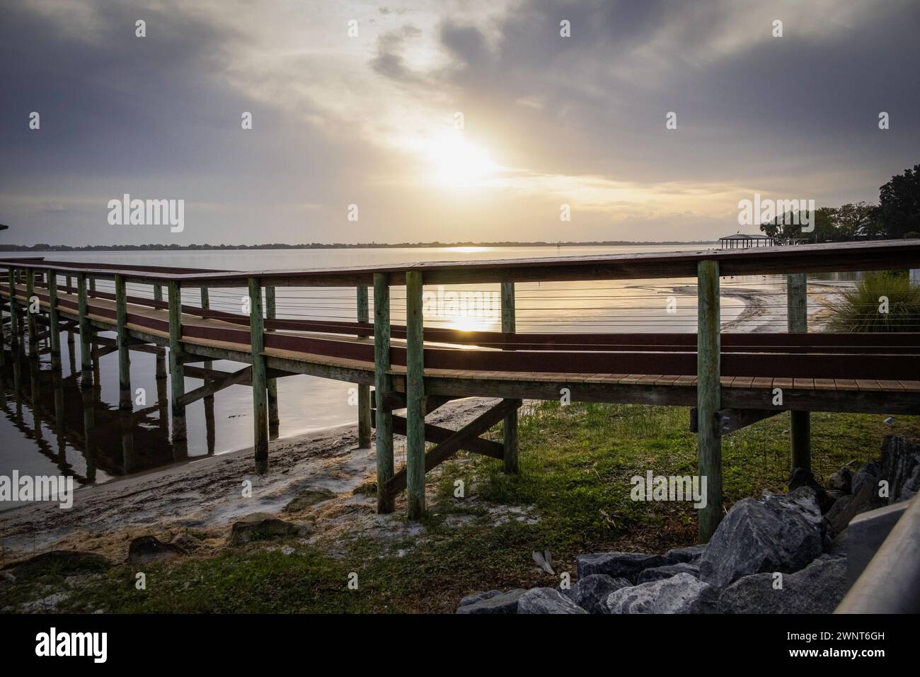 Moody docks hi-res stock photography and images - Alamy