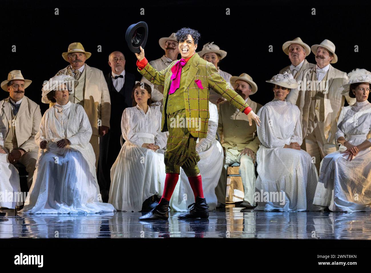 Tenor Roderick Williams as ‘Leader of the Players’, one of his 6 roles ...