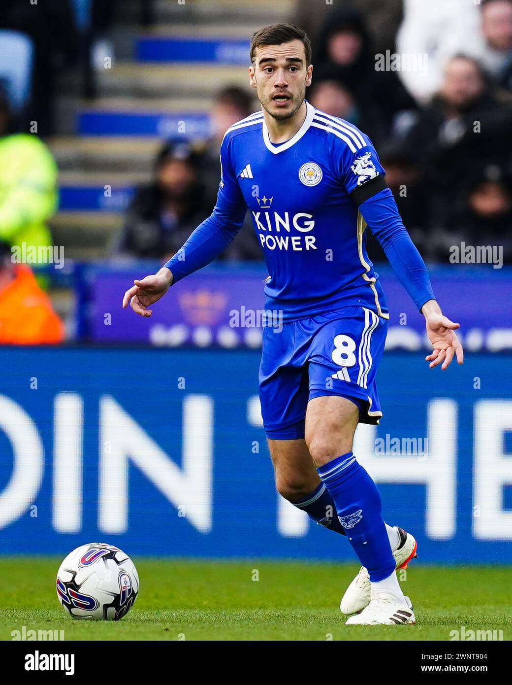 Leicester City's Harry Winks during the Sky Bet Championship match at ...