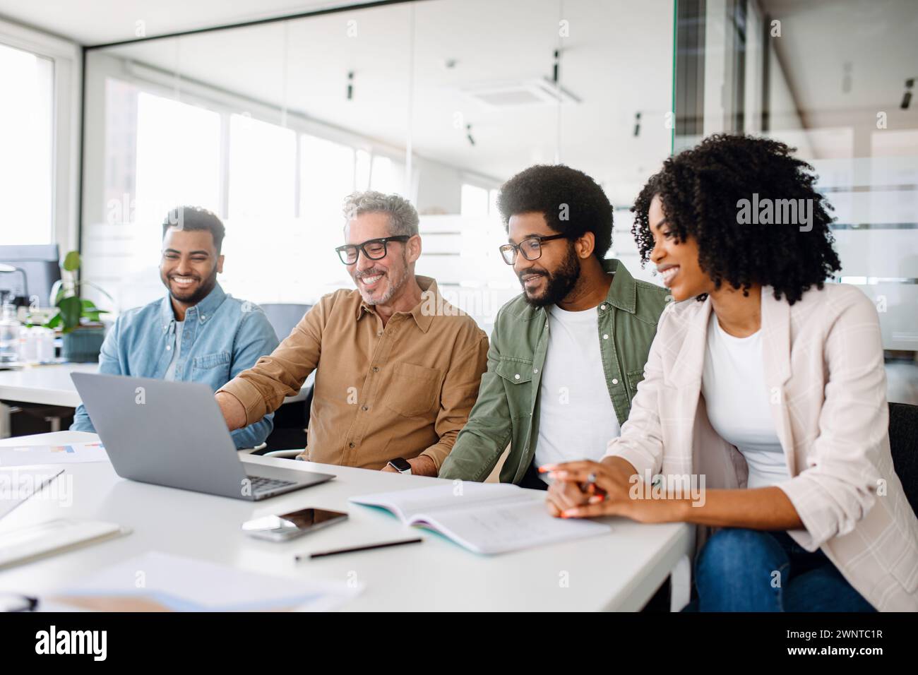 Cross functional collaboration hi-res stock photography and images - Alamy