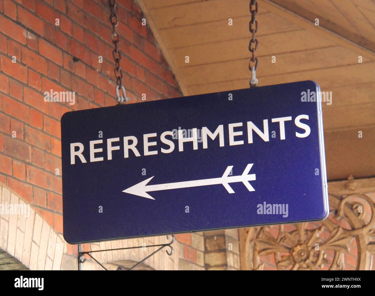 Refreshment room station hi-res stock photography and images - Alamy