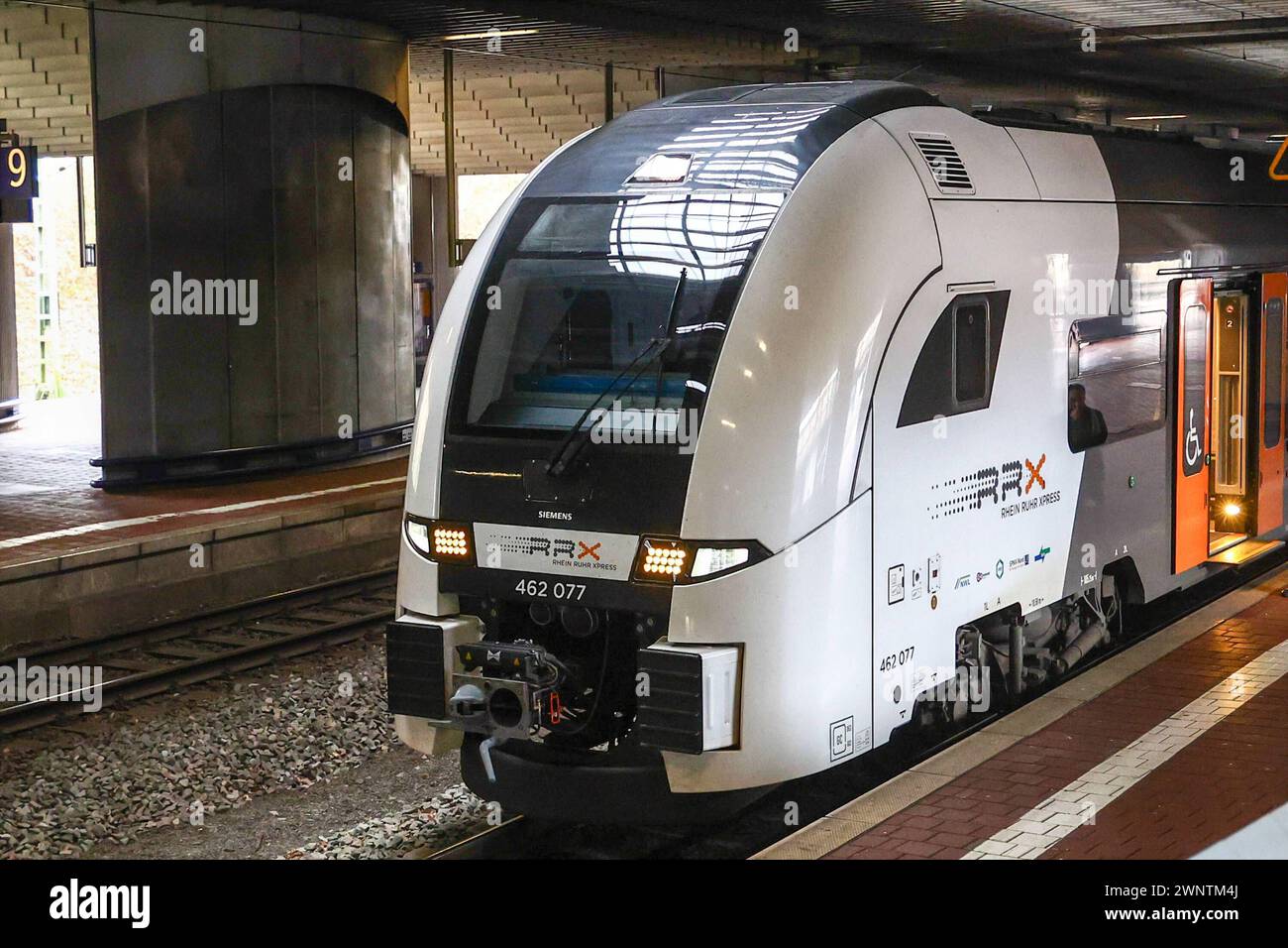 Rhein ruhr express hi-res stock photography and images - Alamy