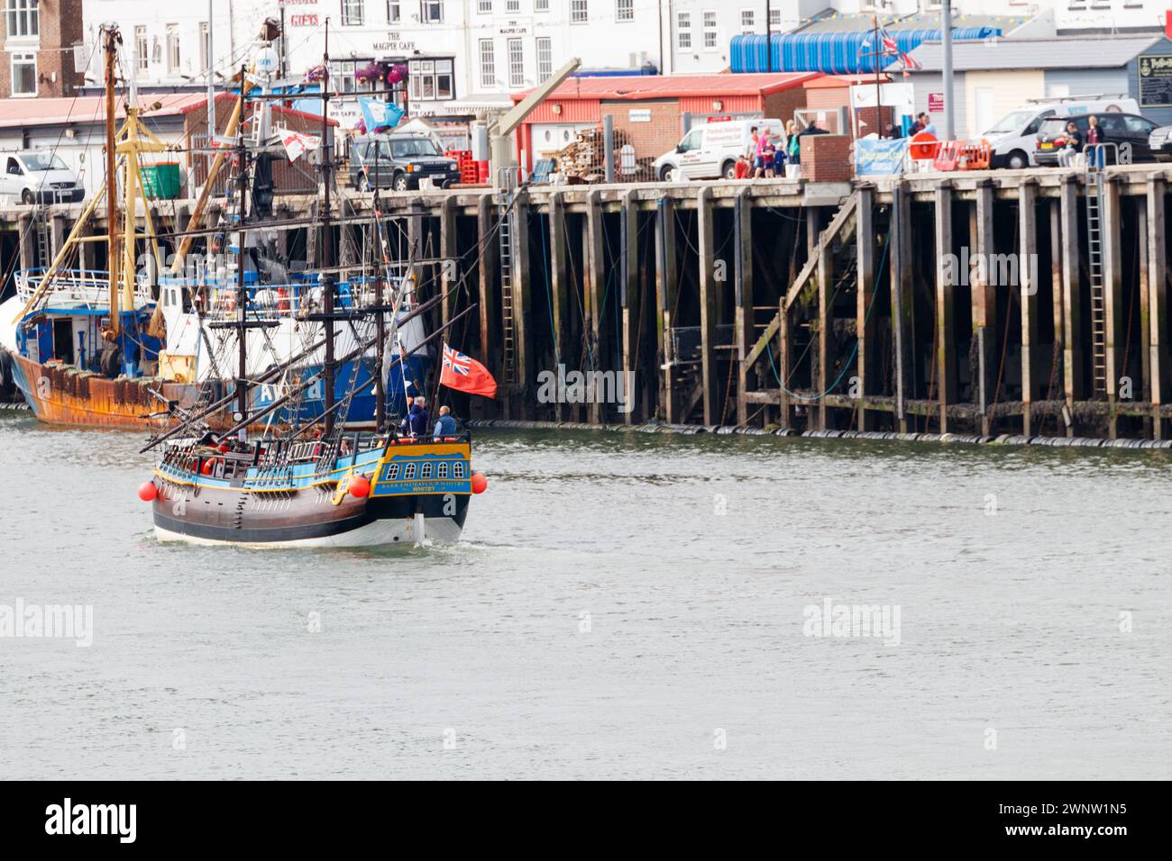 The endeavour boat hi-res stock photography and images - Alamy