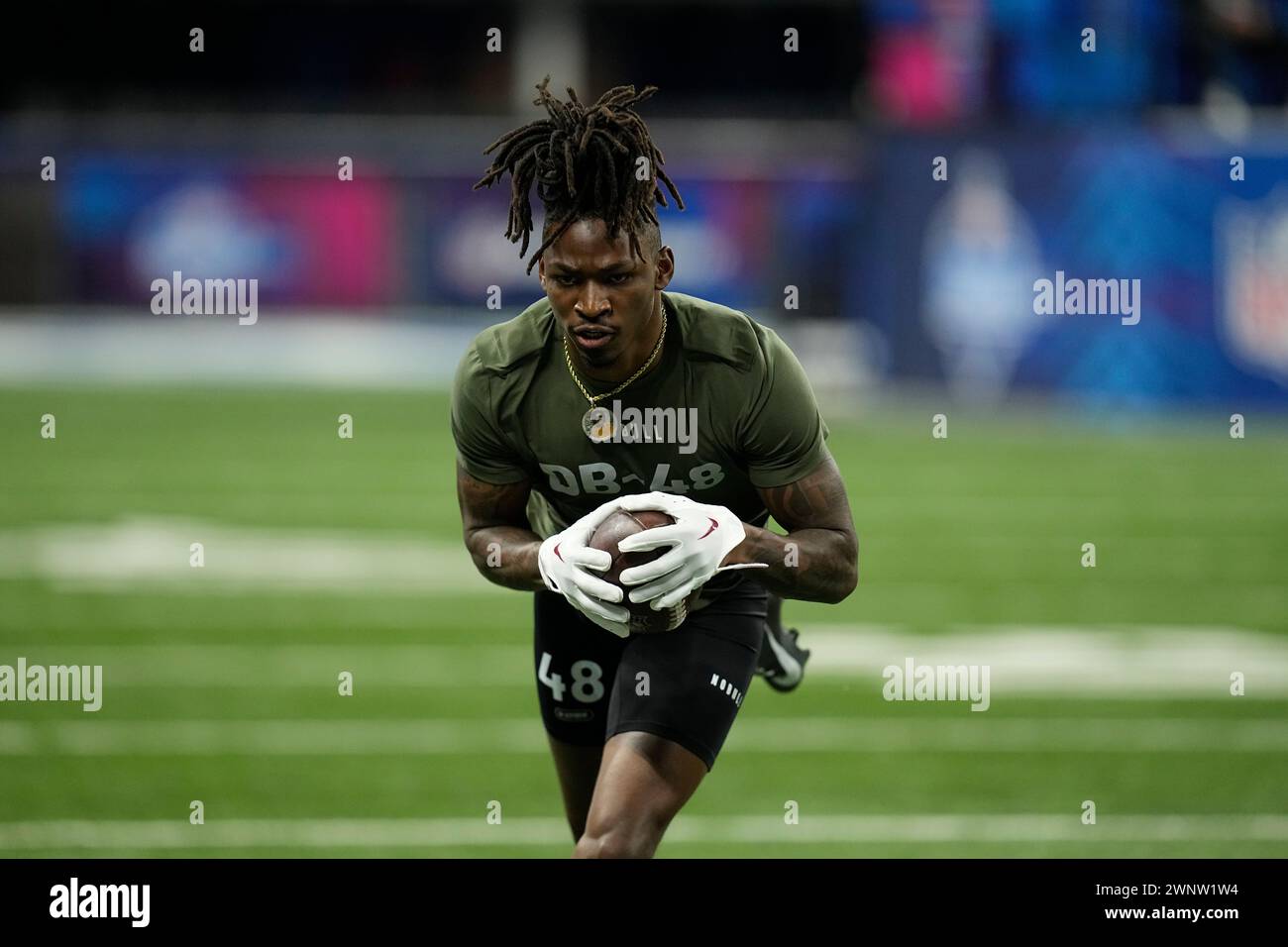 Southern California defensive back Calen Bullock runs a drill at the ...