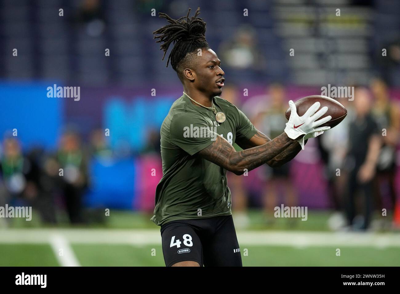 Southern California defensive back Calen Bullock runs a drill at the ...