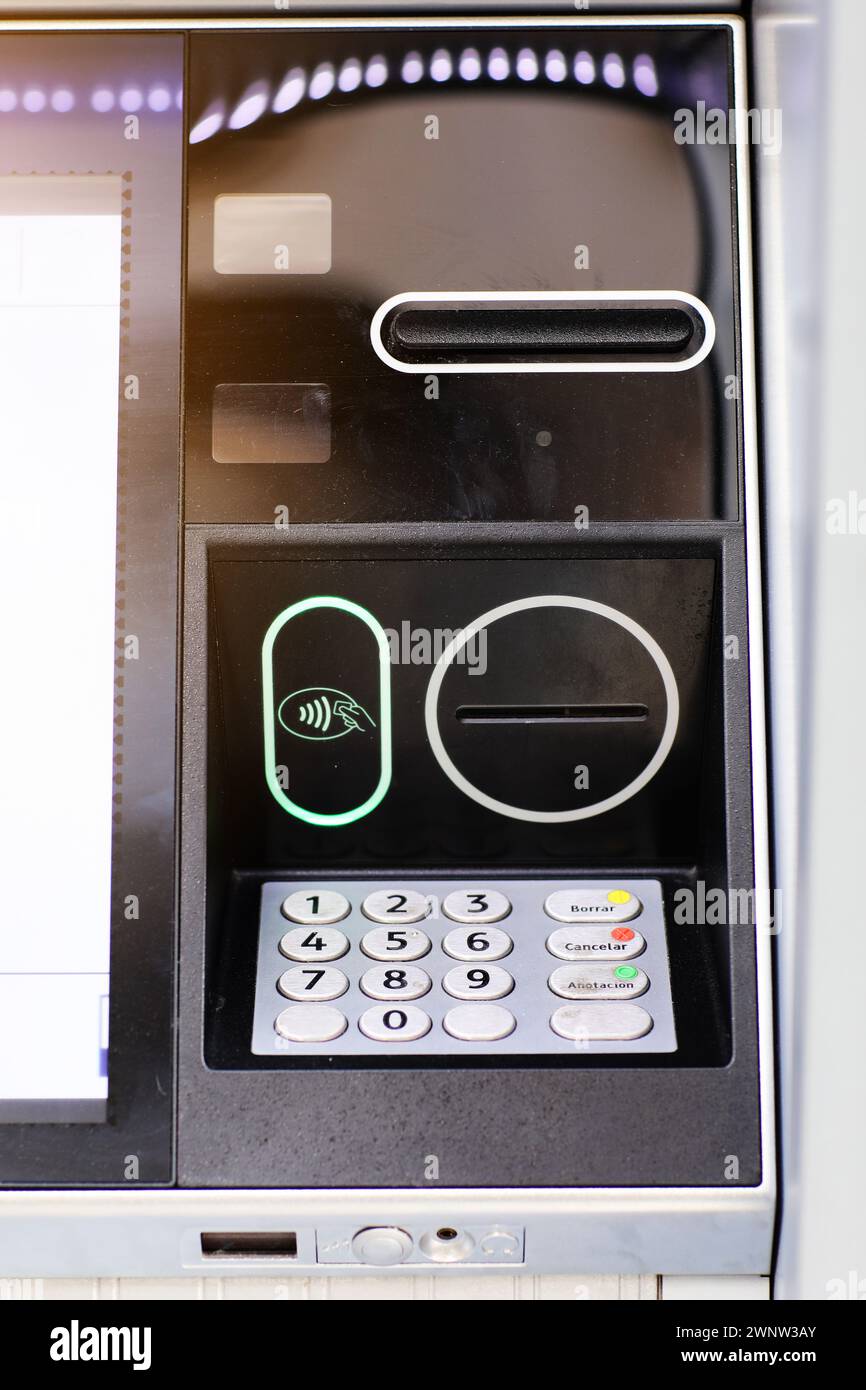 Authentication transactions hi-res stock photography and images - Alamy