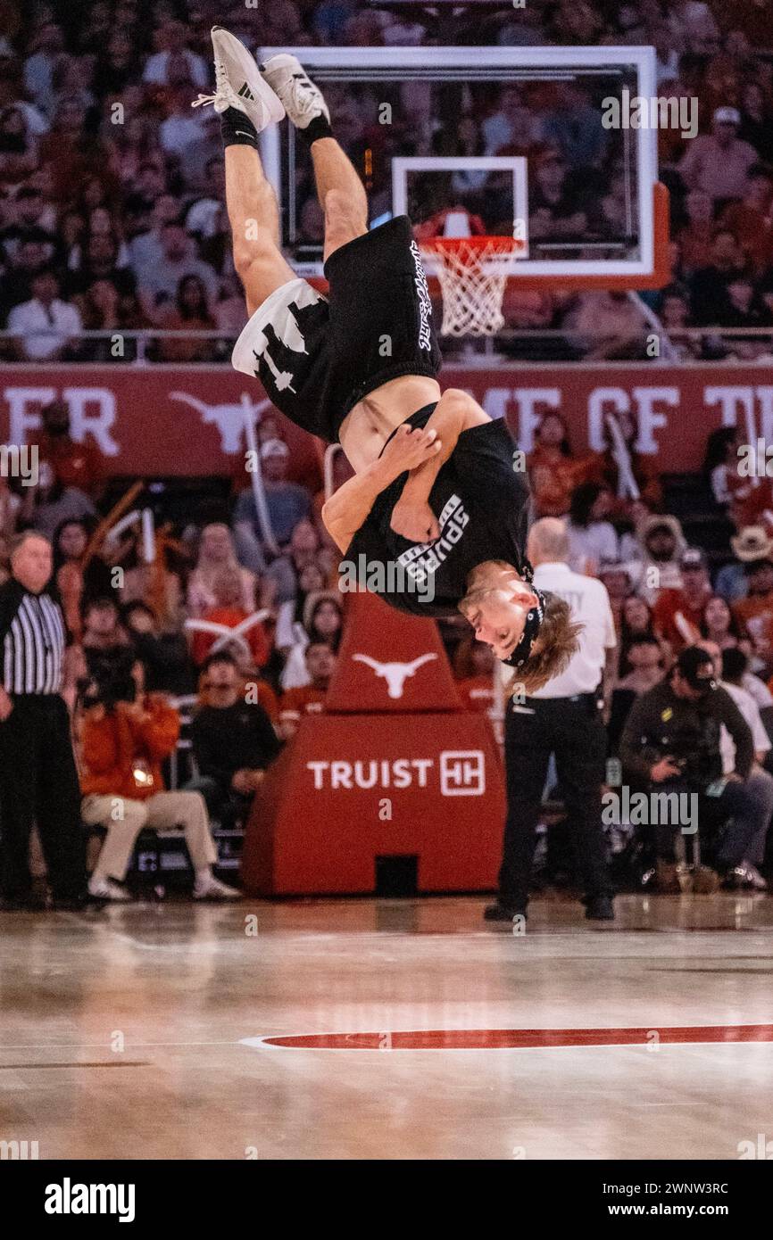 Austin, USA. 02nd Mar, 2024. March 2, 2024. The dance team for the San ...