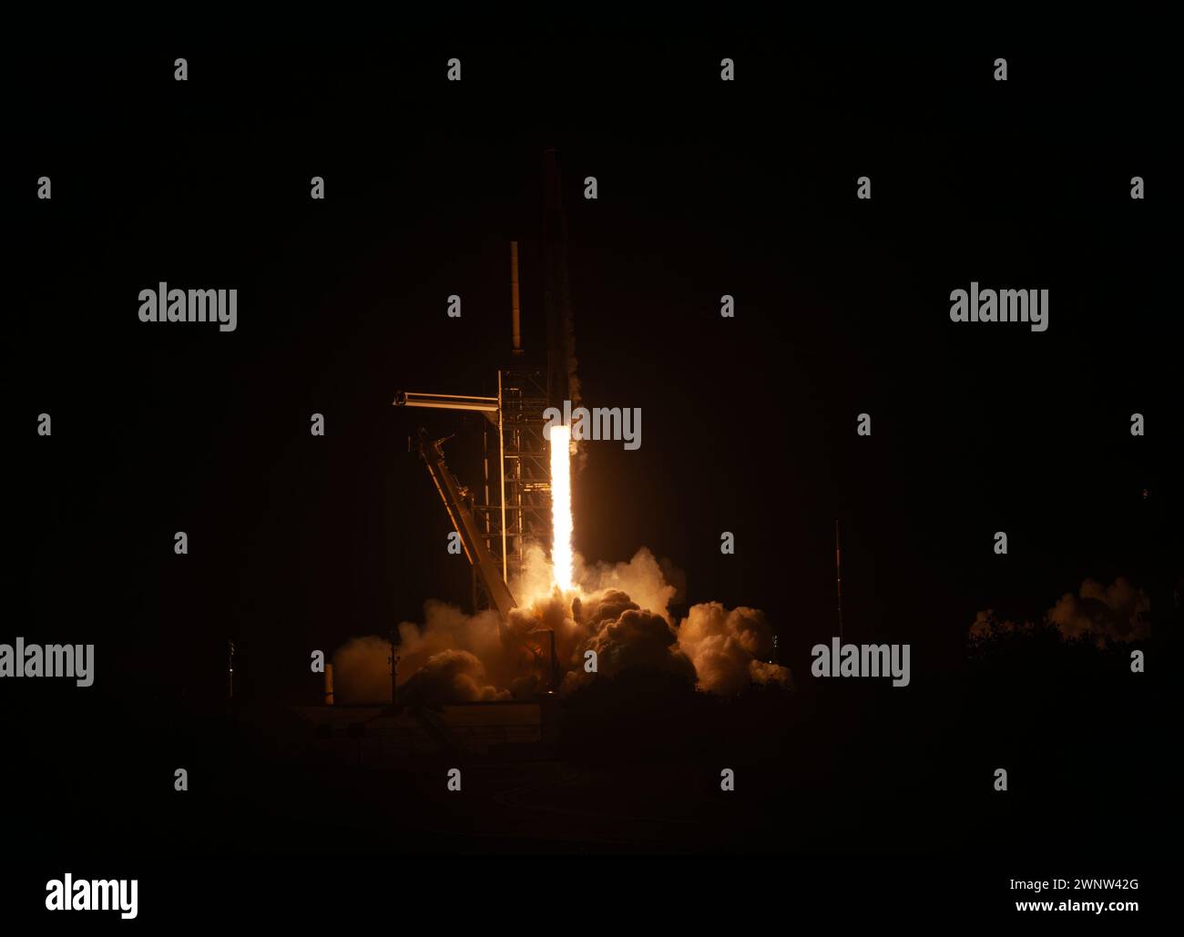 Iss first crew 1 hi-res stock photography and images - Alamy