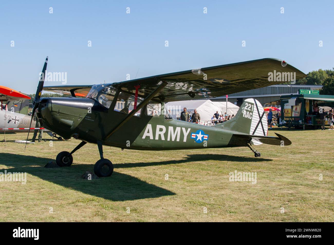 Cessna bird dog hi-res stock photography and images - Alamy