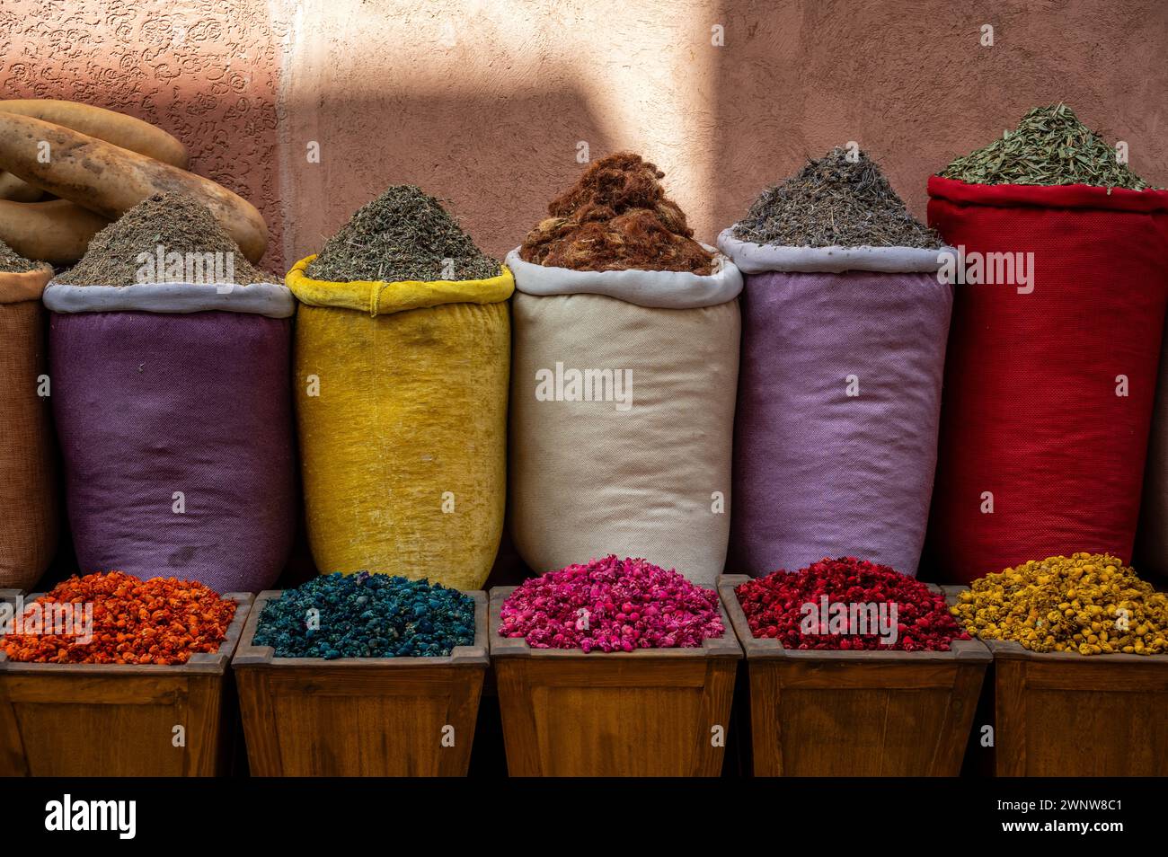 Marrakesh spices market hi-res stock photography and images - Alamy