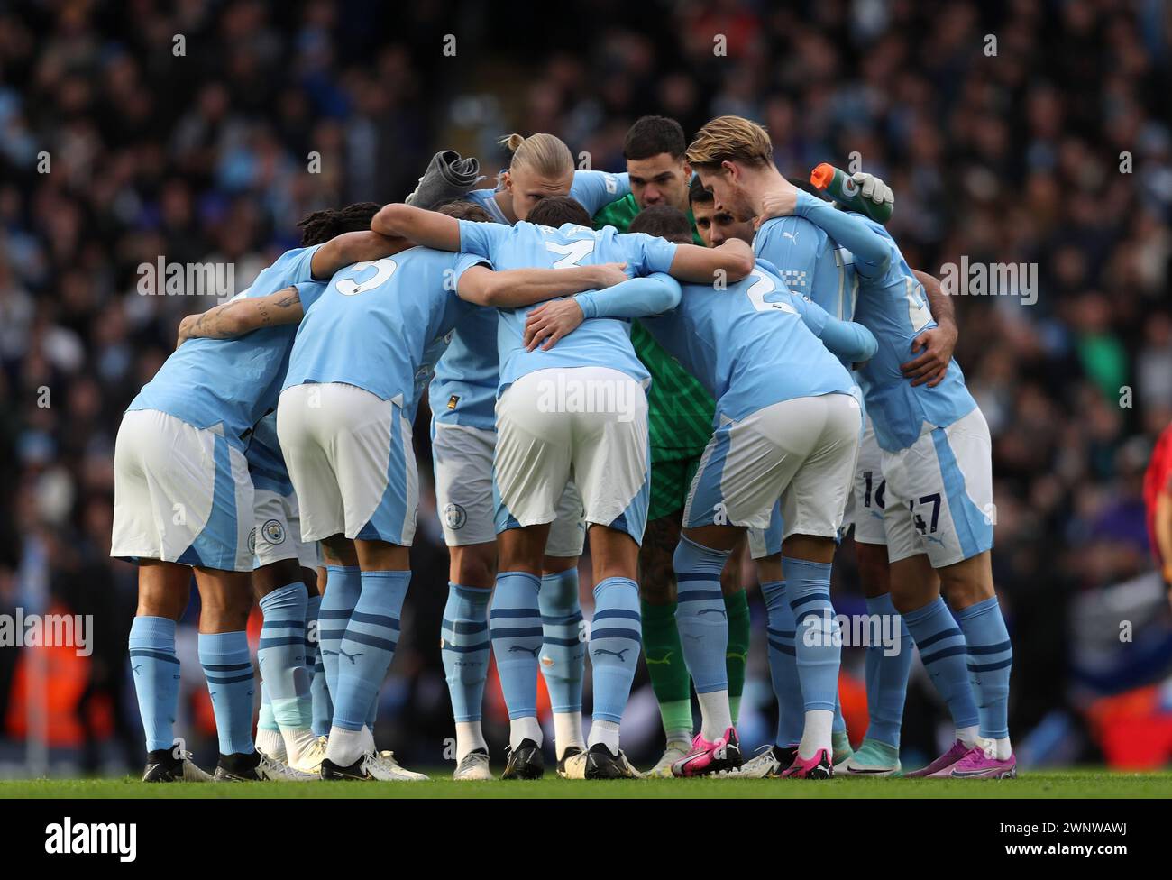 3rd March 2024; Etihad Stadium, Manchester, England; Premier League ...