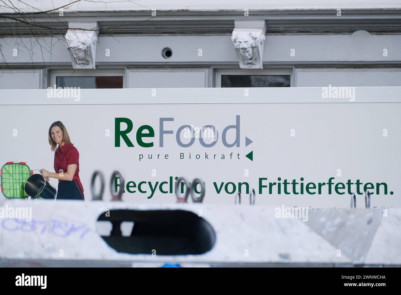 Refood Logo