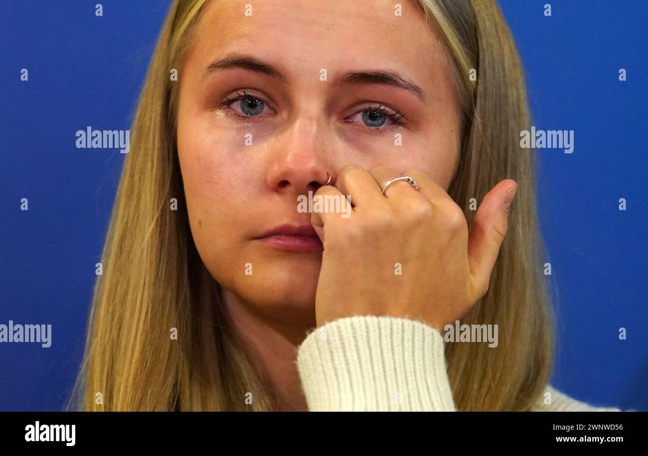 Calley Smith (18) daughter of Khasha Smith, who was reported missing ...