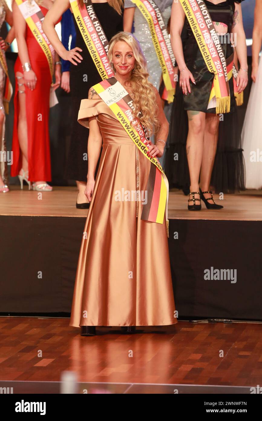 Nicole Brandau beim Bundesfinale der MISS & MRS DEUTSCHLAND Wahl im HKK ...