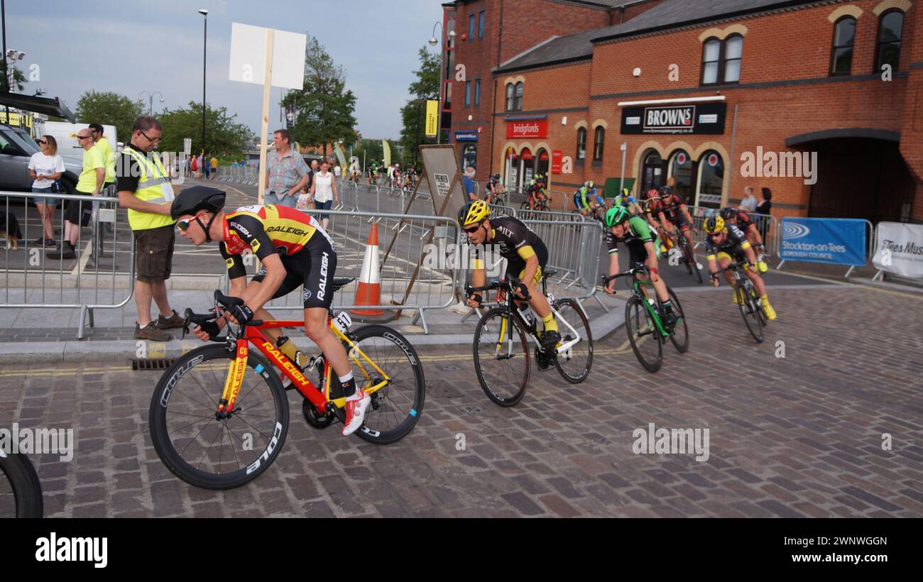 Wold tour teams hi-res stock photography and images - Alamy