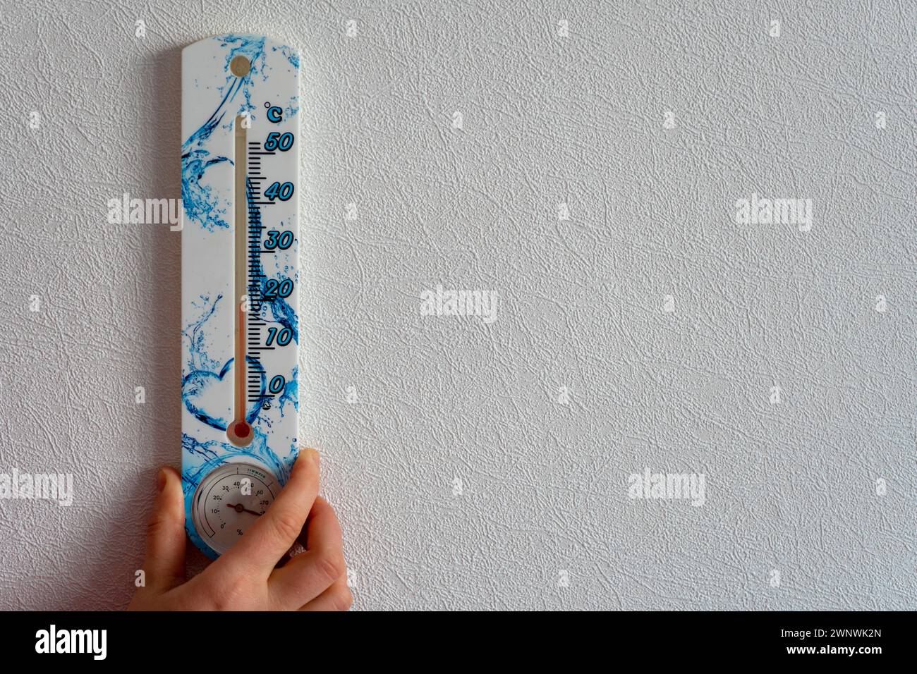 The huge thermometer. measuring instrument. Room temperature concept ...