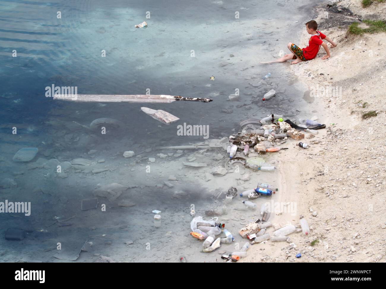 Blue lagoon of buxton hi-res stock photography and images - Alamy