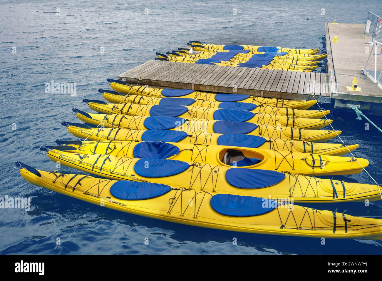 Blue kayaks hi-res stock photography and images - Alamy