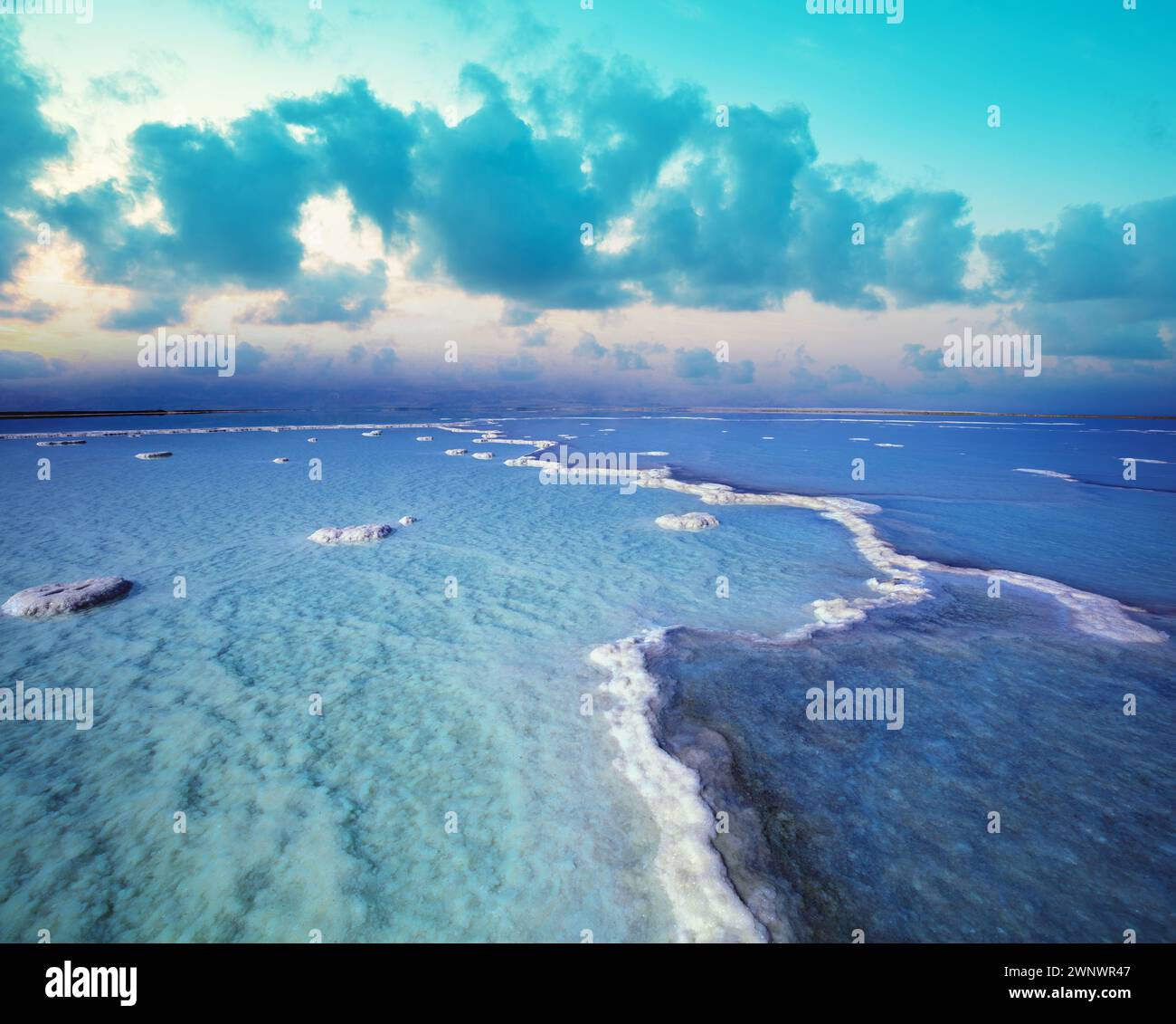 Texture of Dead Sea. Seascape, unique sea. Salty sea shore. Israel ...