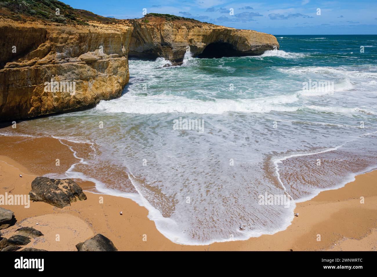 London Bridge, Port Campbell National Park, Great Ocean Road, Victoria ...