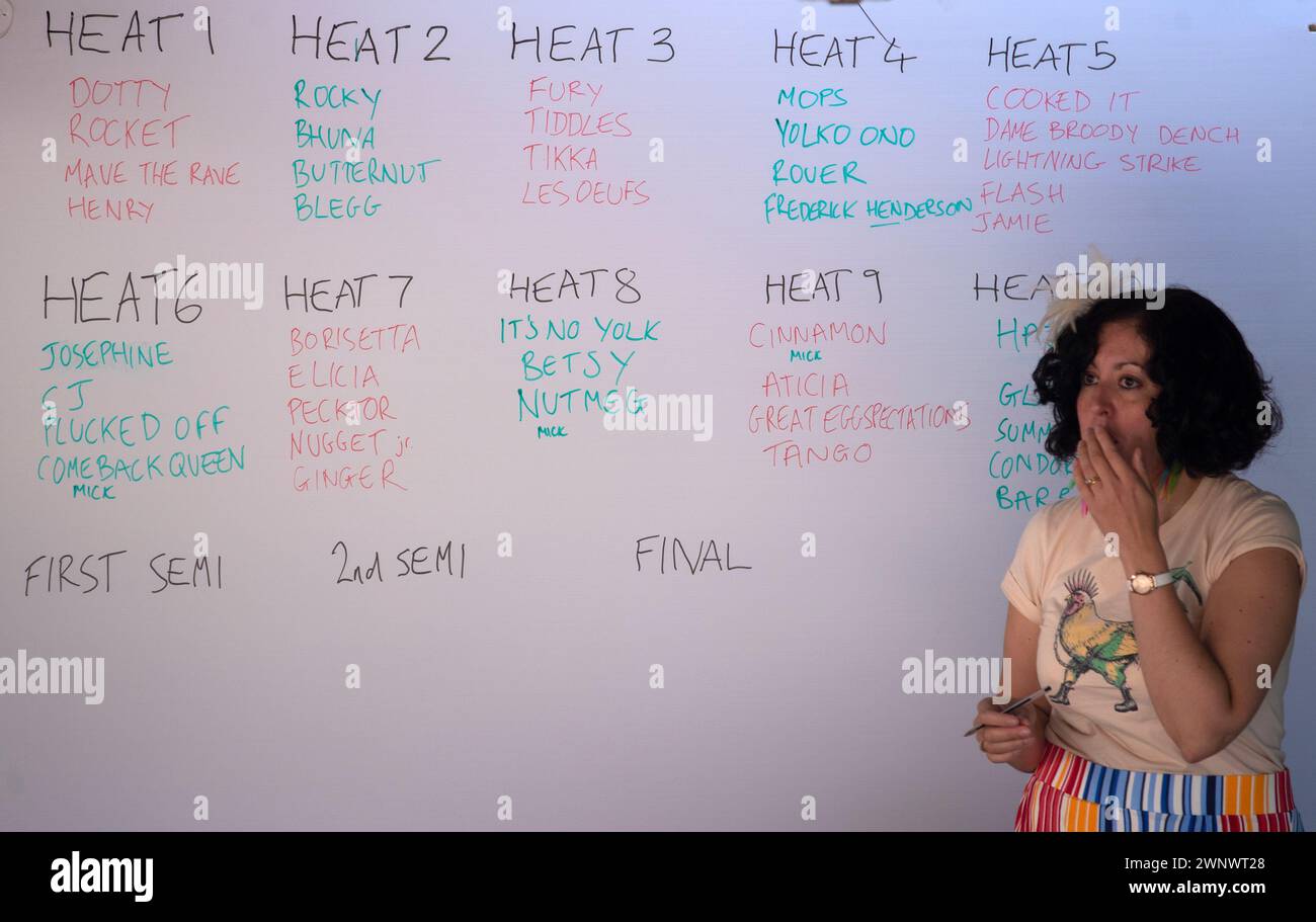 World championship hen racing hi-res stock photography and images - Alamy