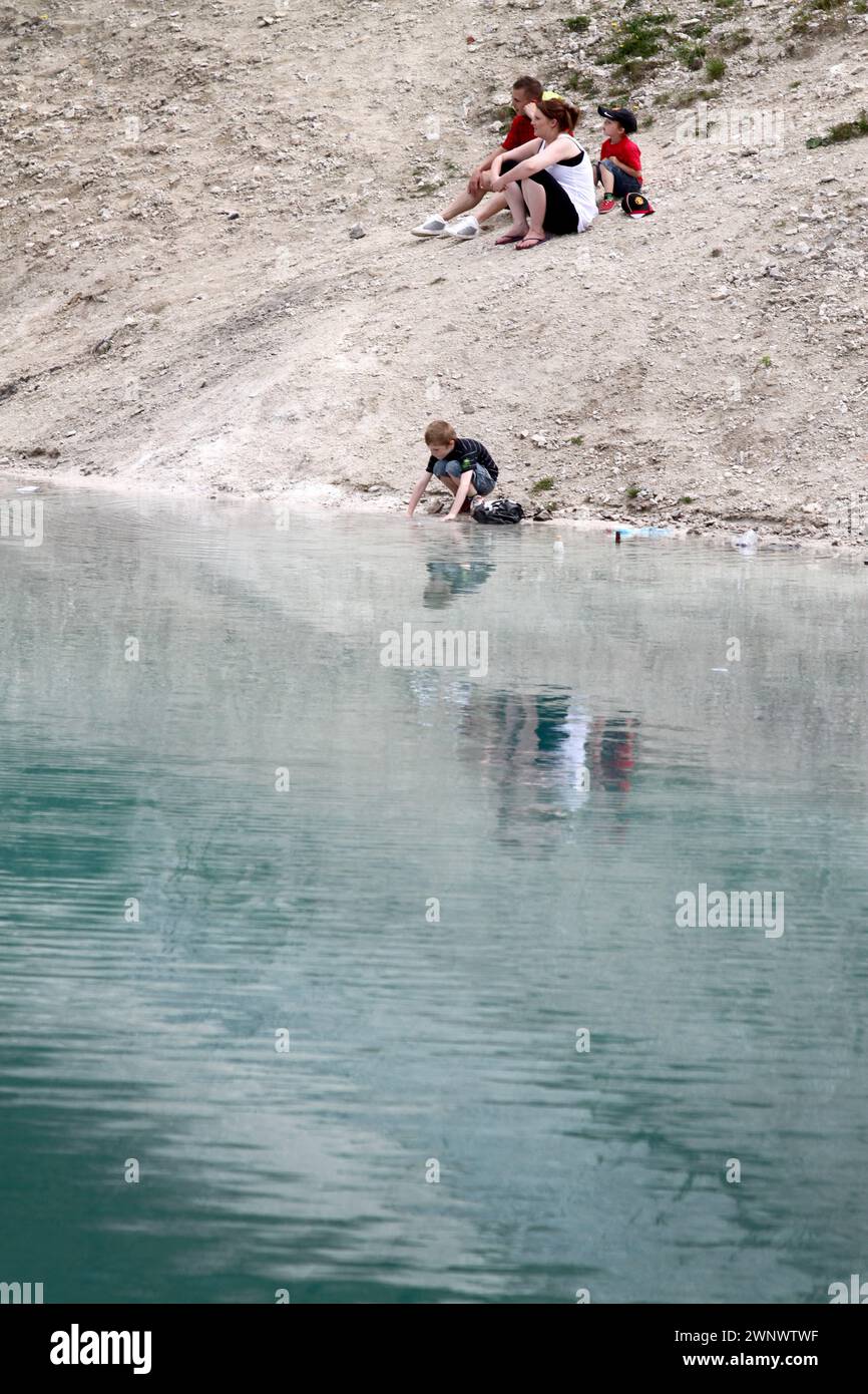 10/08/12 People swim in toxic 'Blue Lagoon' lake in Buxton, Derbyshire ...